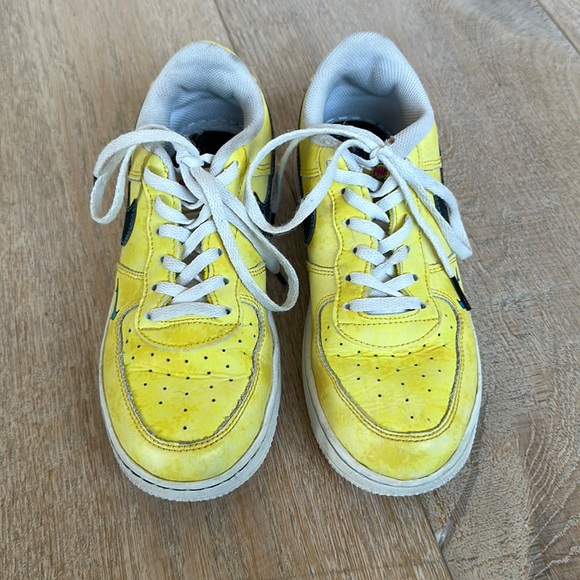 Shoes | Nike Air Force 1 Peace And Love Dapple Yellow Sneakers With ...